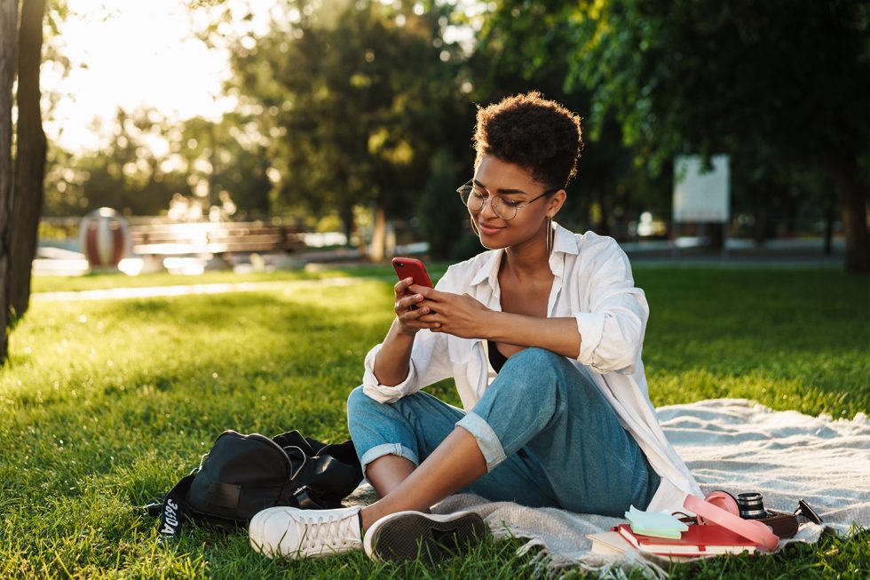 The Benefits of Certified Pre-Owned Devices - Cell Medics